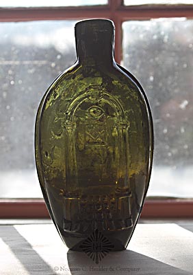 Lot 14: Masonic Arch And Emblems - Eagle Historical Flask, GIV-24