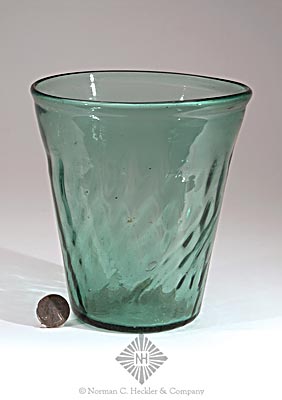 Lot 16: Large Pattern Molded Flip Glass